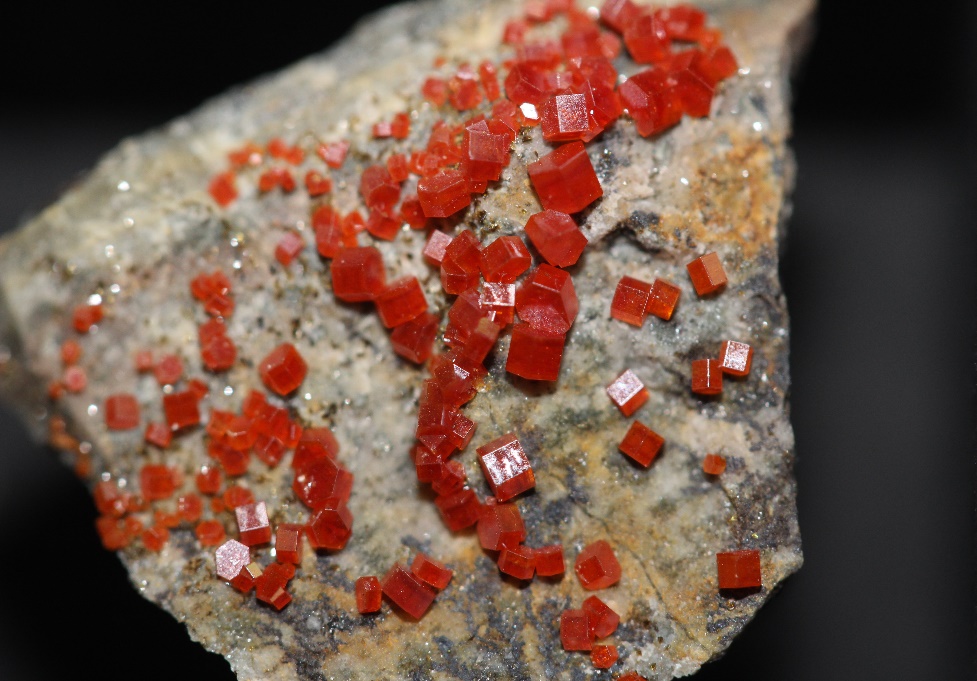 Micro-minerals with John Reeve | Western Australian Naturalists Club